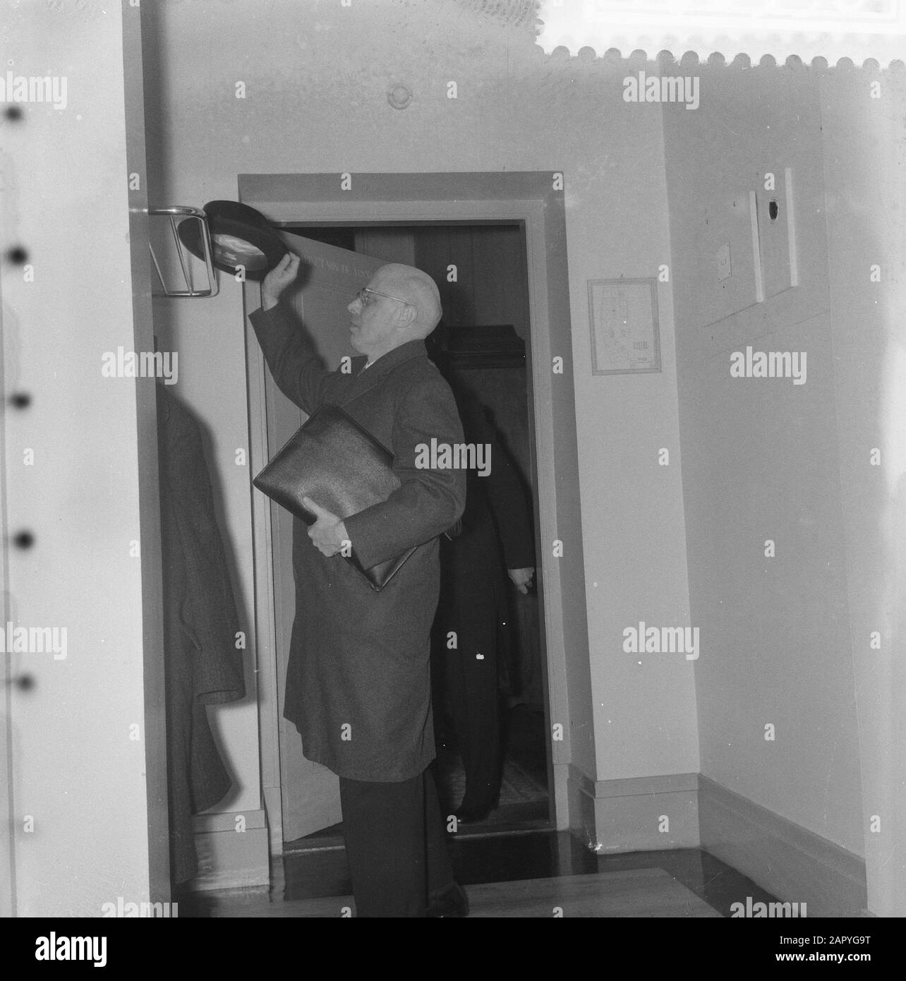 Office professor dr hi-res stock photography and images - Alamy