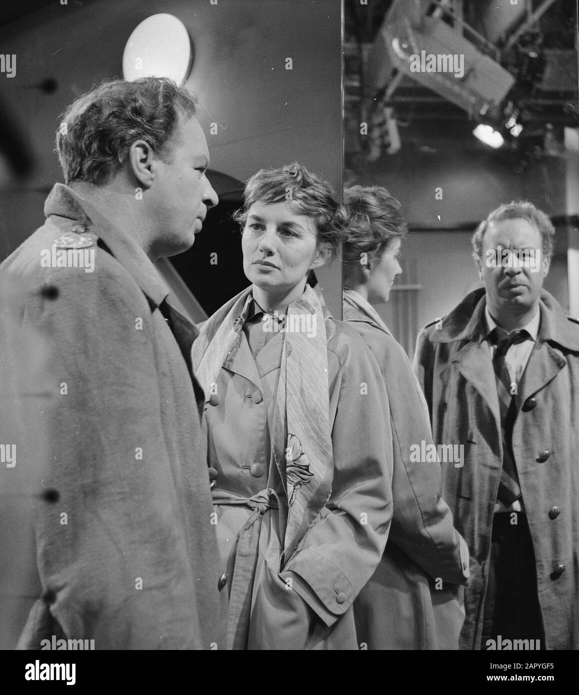 Thousands left andrea domburg hi-res stock photography and images - Alamy