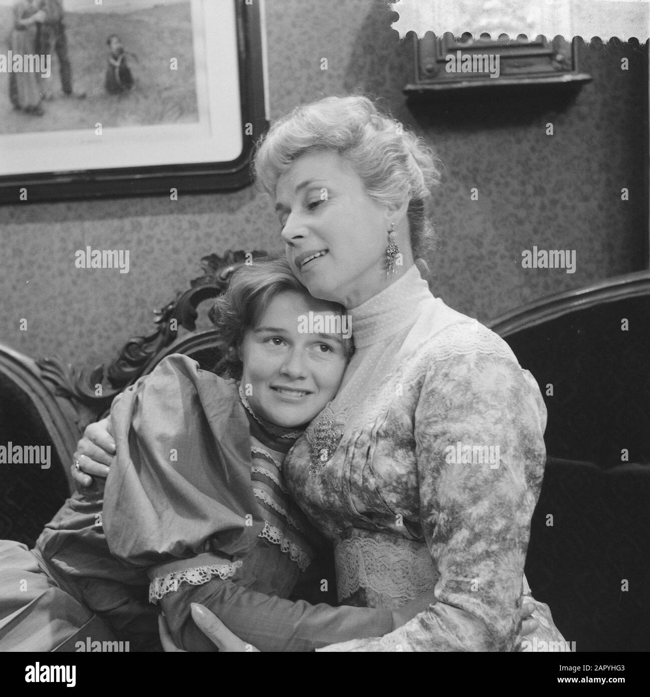 Amy grey Black and White Stock Photos & Images - Alamy