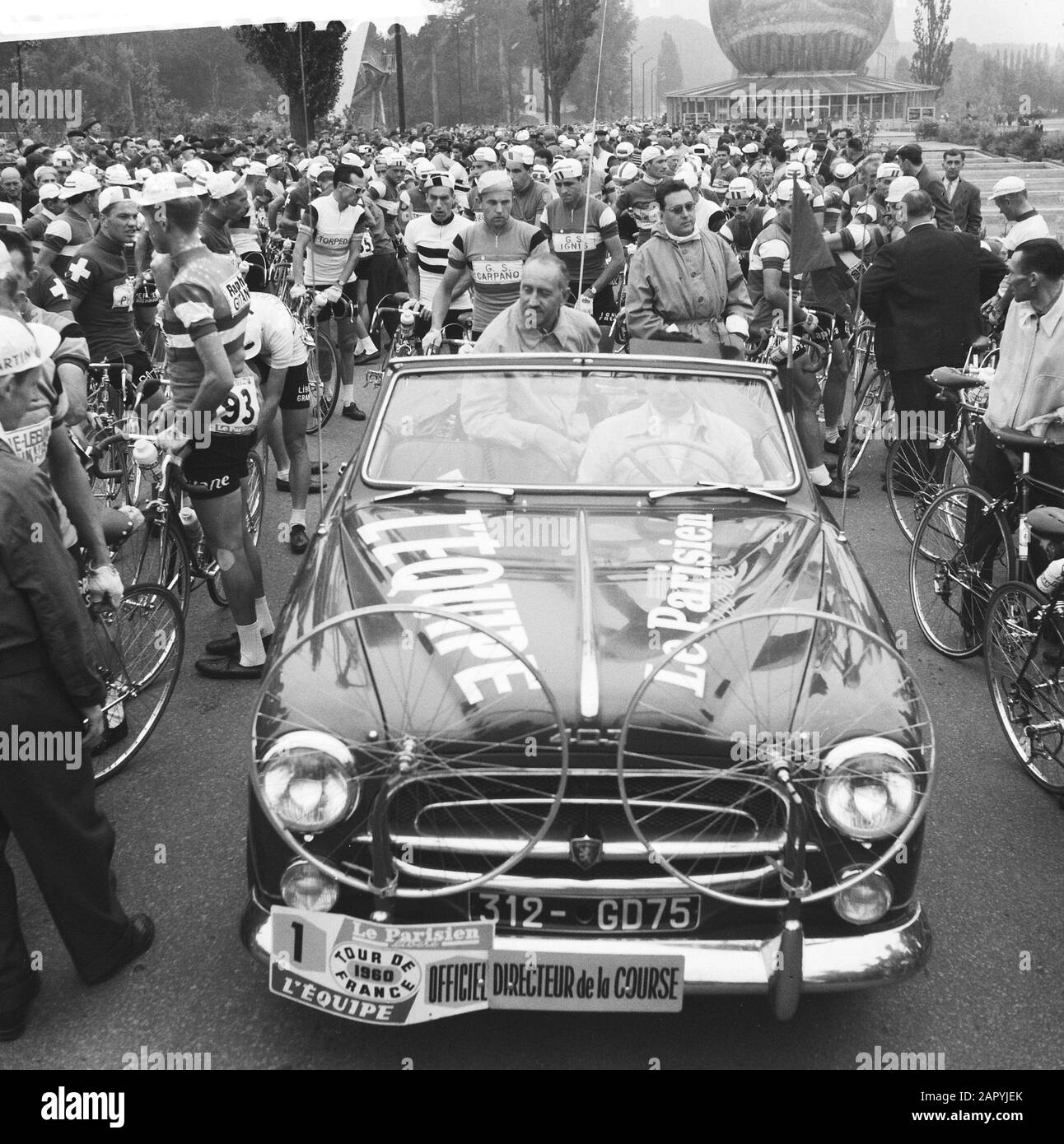 Tour de France, Circus Leader Goddet Date: June 28, 1960 Keywords ...