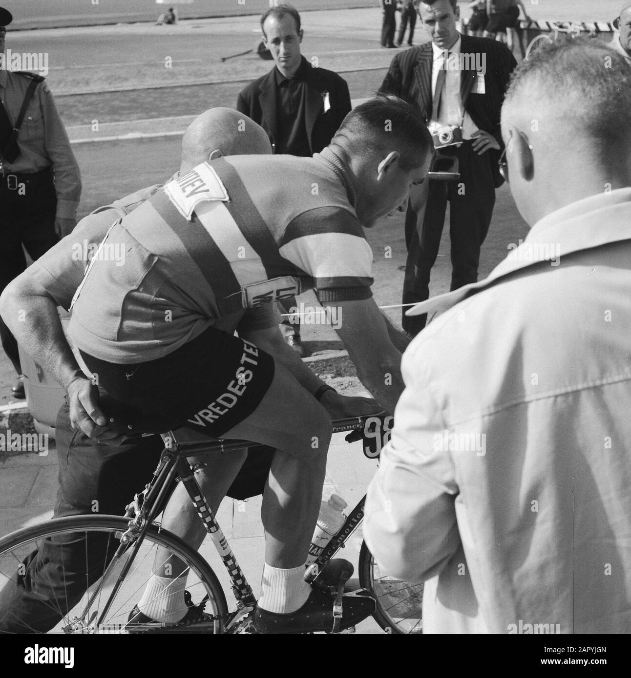Time trial start Black and White Stock Photos & Images - Alamy