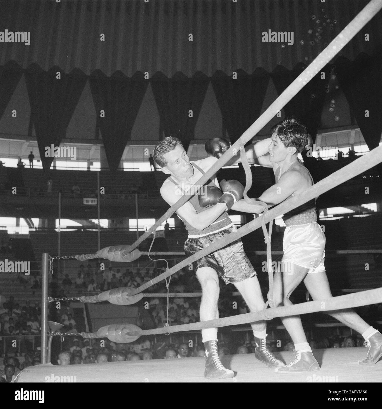 Boxing gerlach Black and White Stock Photos & Images - Alamy