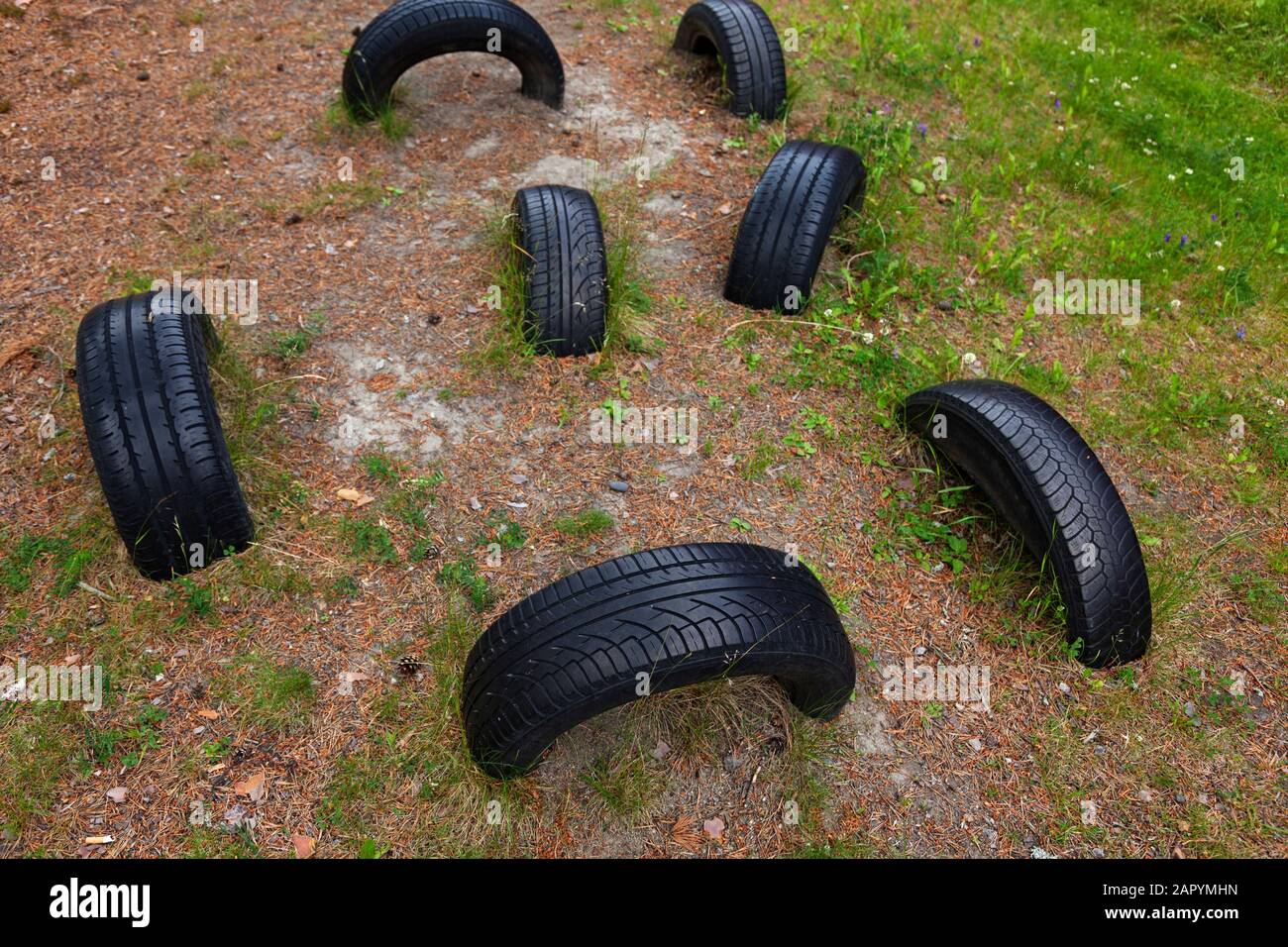 Tyre obstacle course hi-res stock photography and images - Alamy