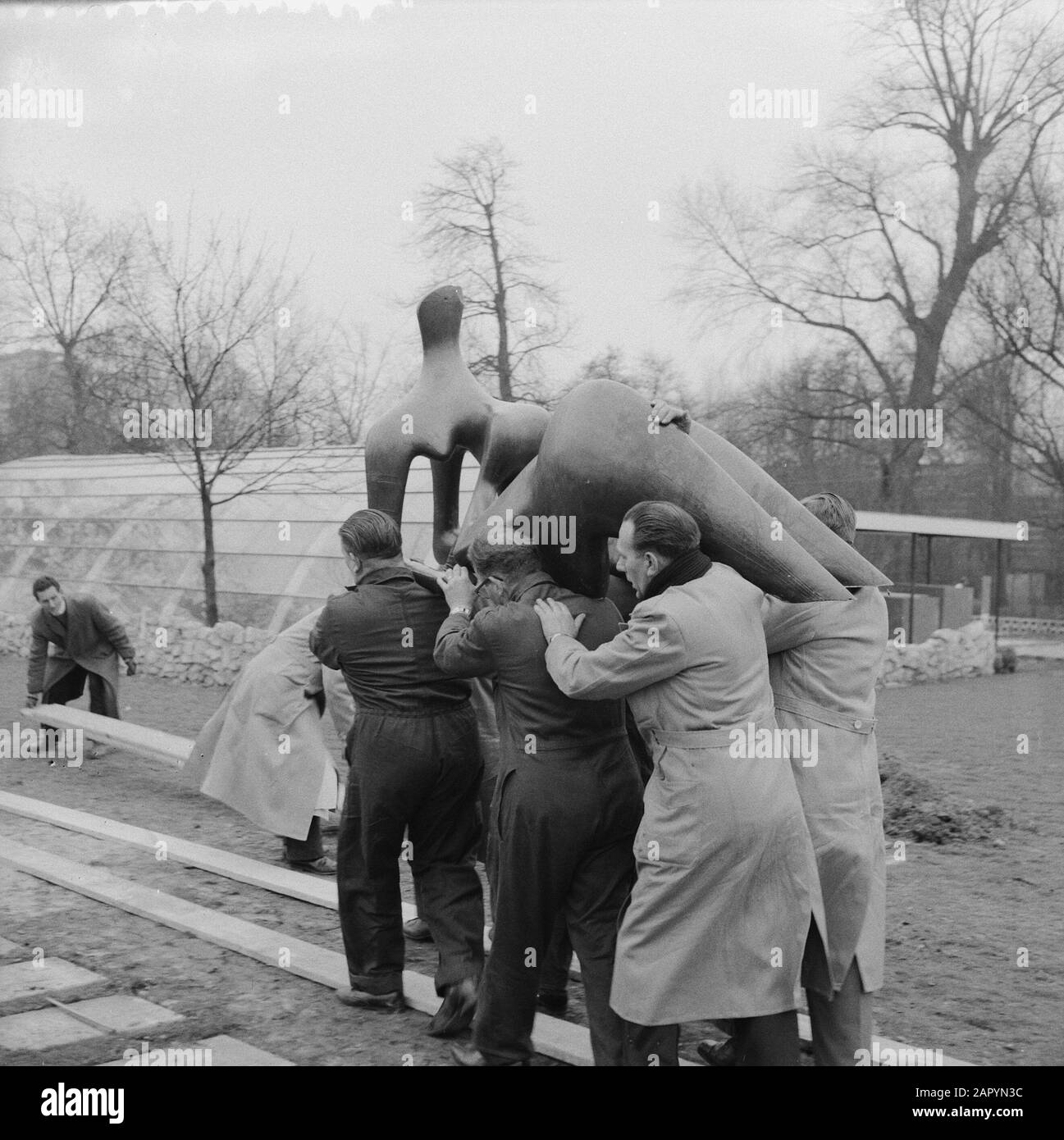 Redining figure hi-res stock photography and images - Alamy