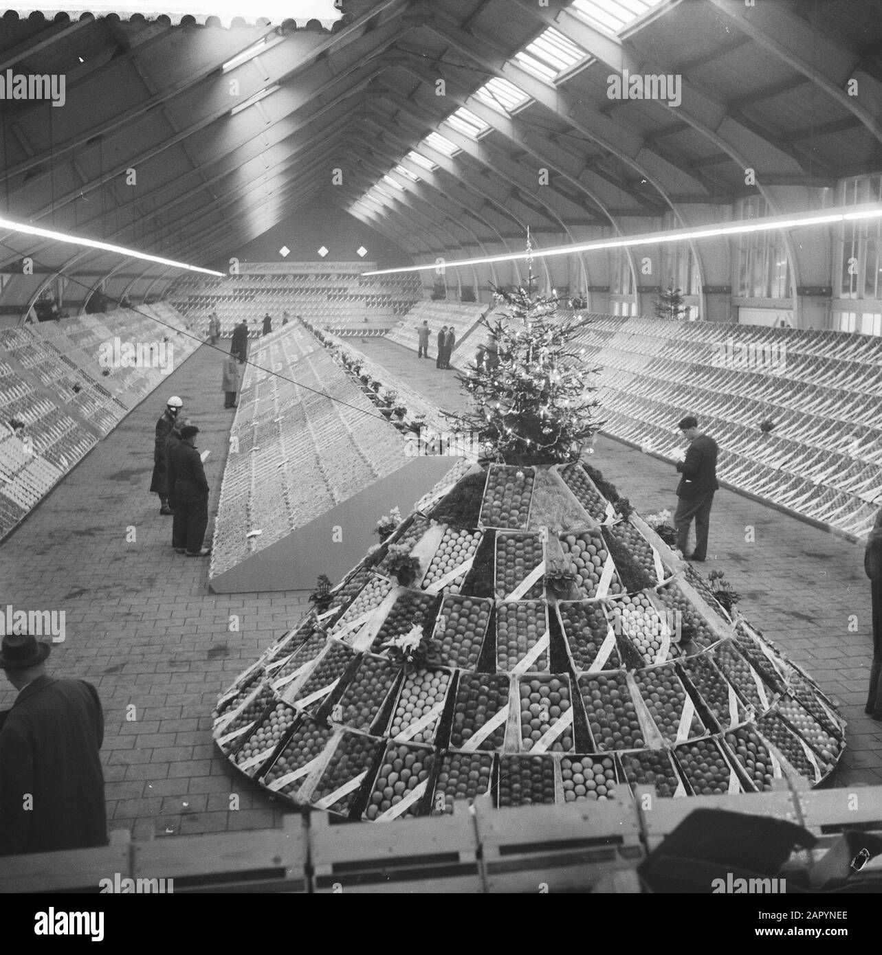 December 9 1960 hi-res stock photography and images - Alamy