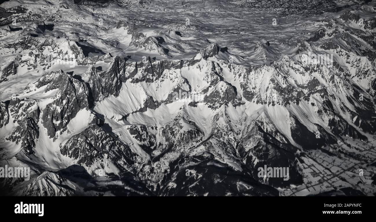 Plane snow aerial hi-res stock photography and images - Alamy