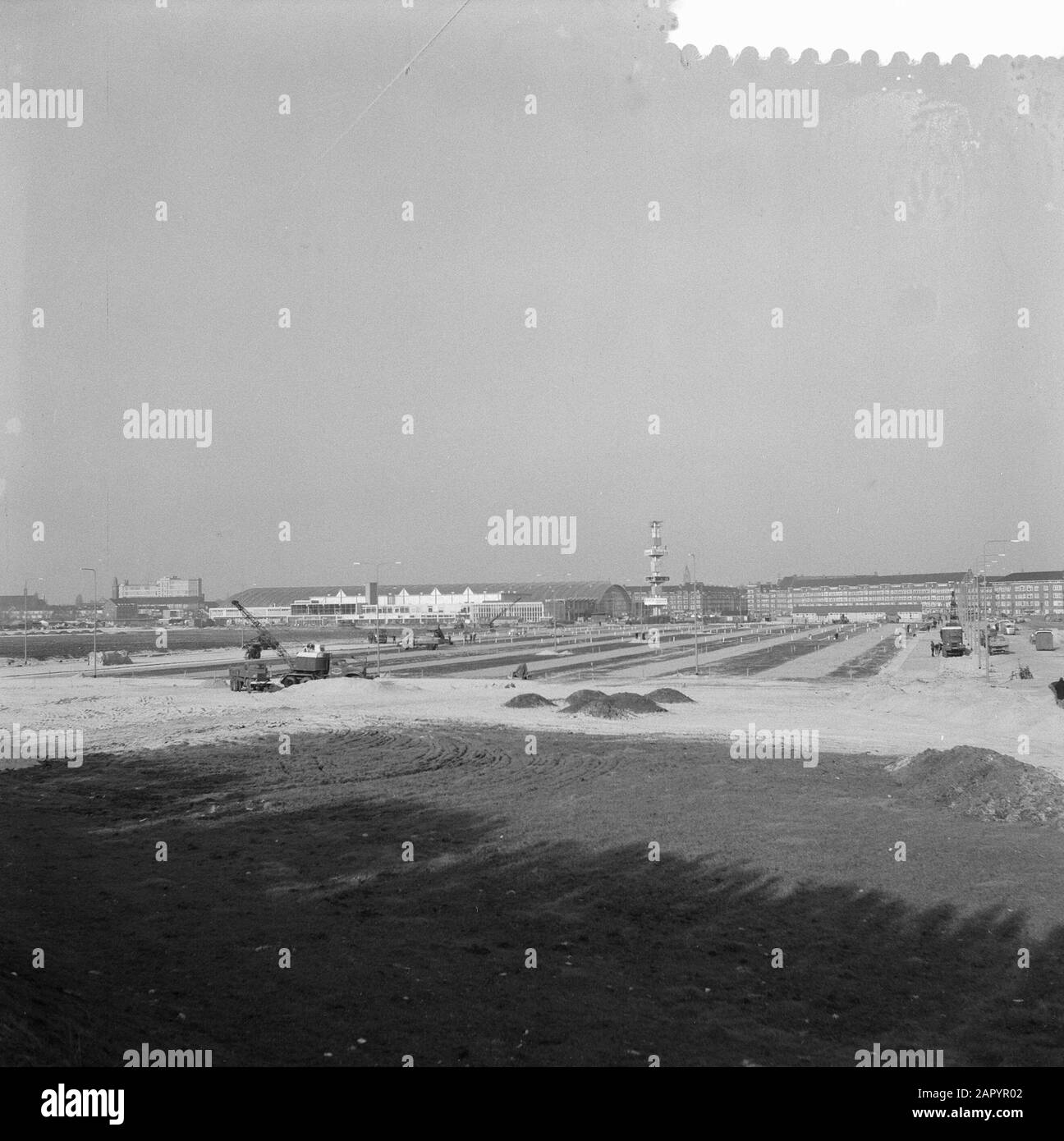 Overview of the parking lot at the new RAI Date: 26 January 1961 ...