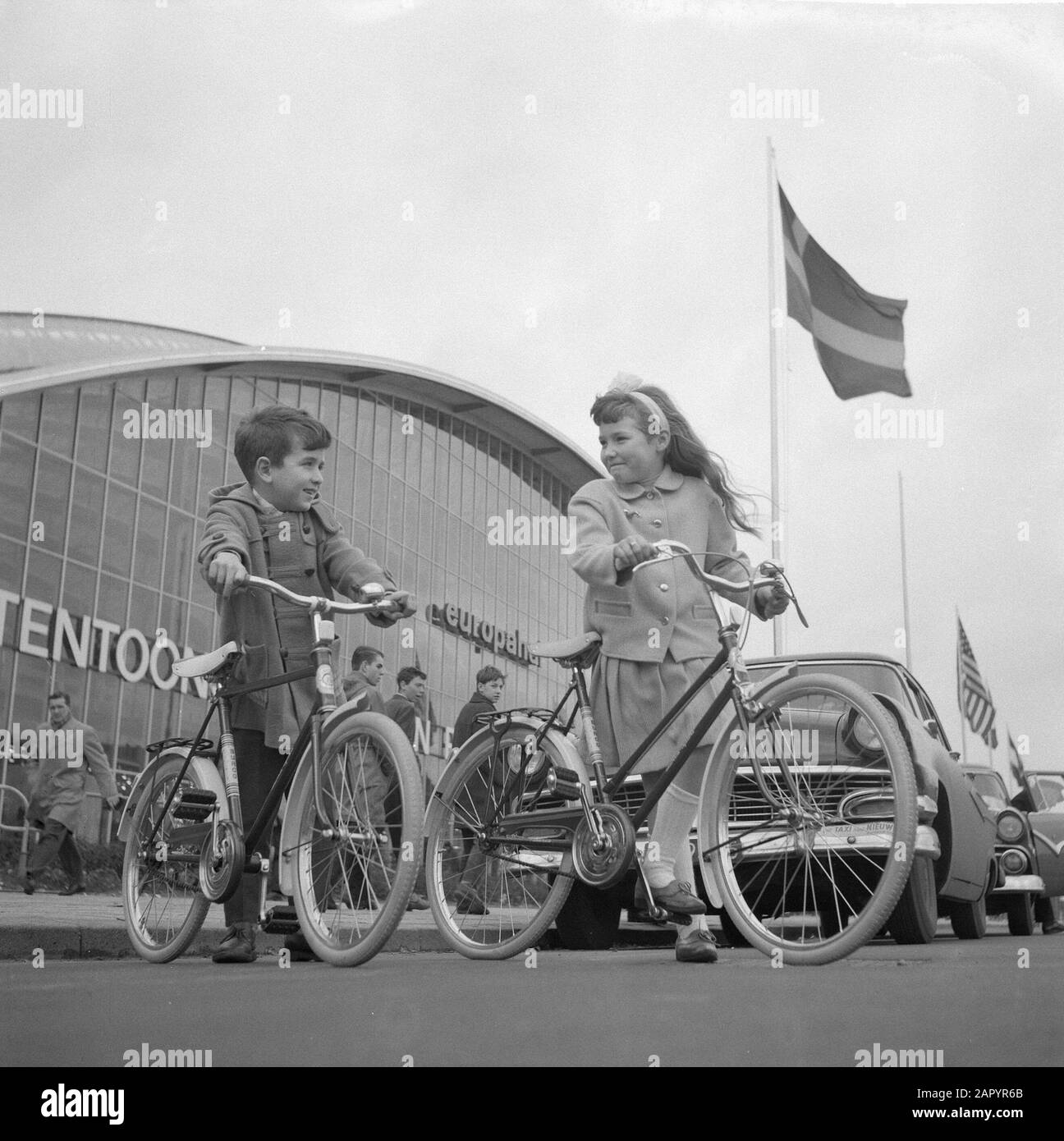 Assignments Burco: girl with bicycle Date: 6 February 1961 Keywords ...