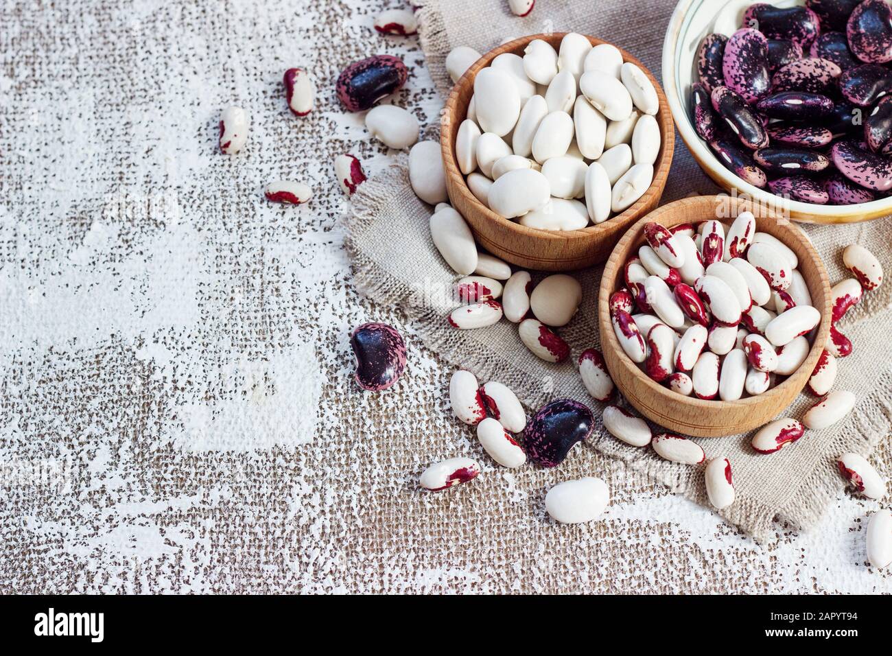 Little red beans hi-res stock photography and images - Alamy