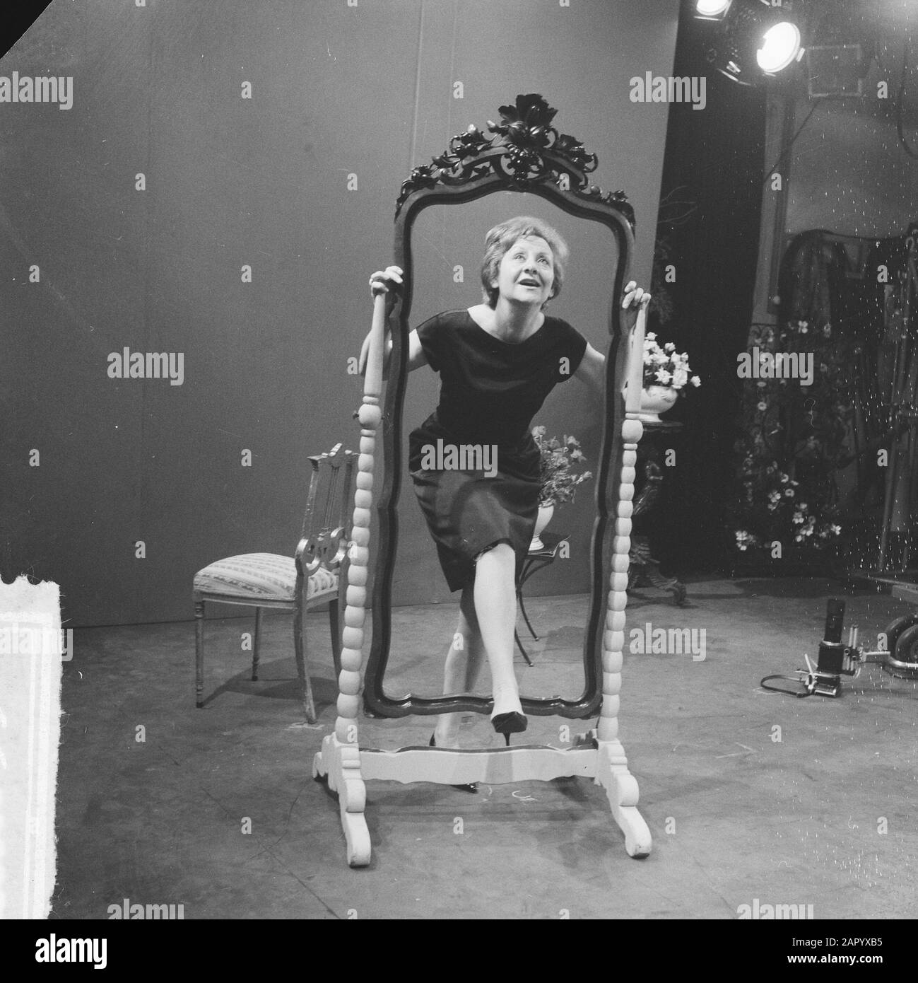 Conny stuart steps hi-res stock photography and images - Alamy