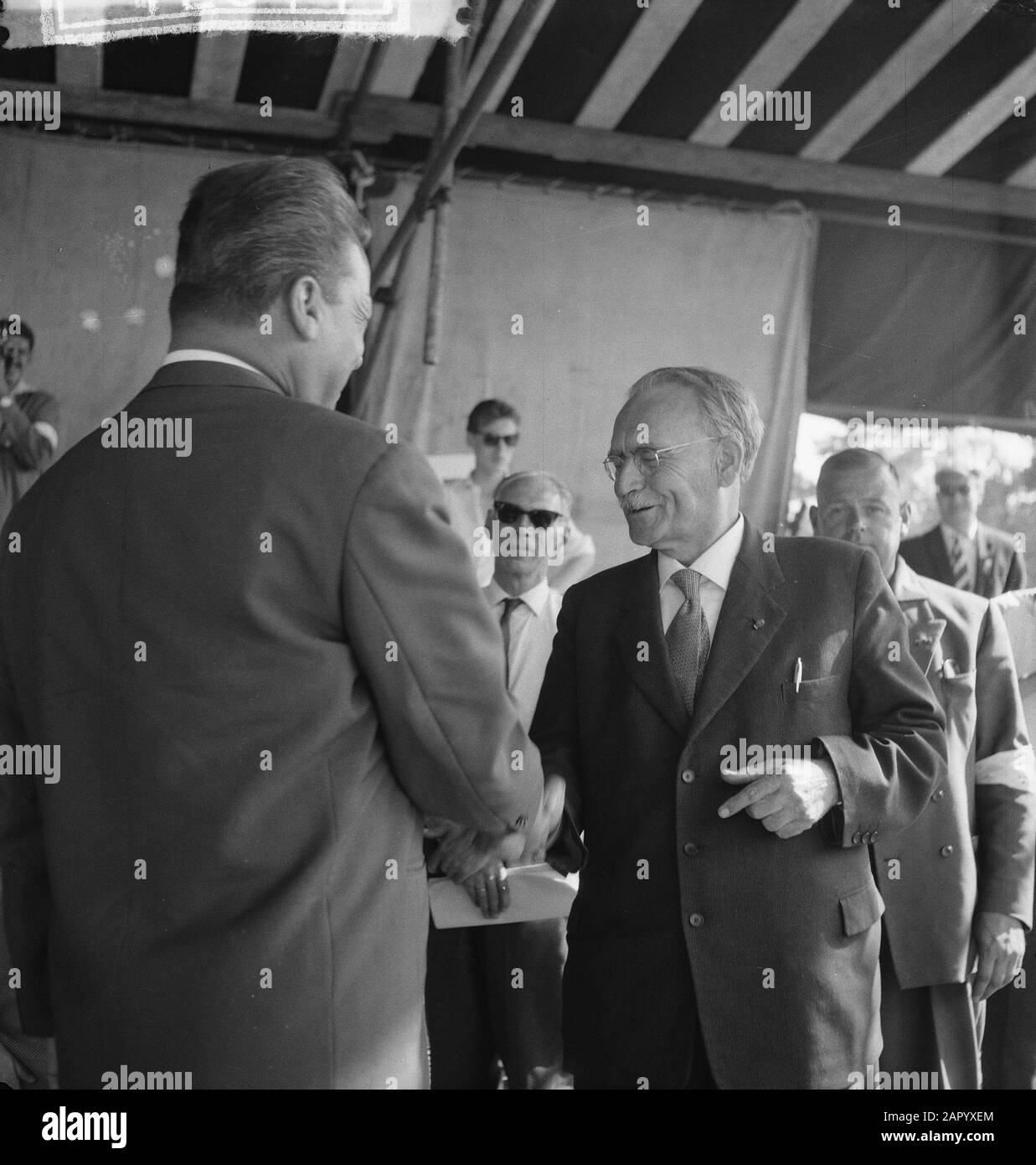 Dr drees hi-res stock photography and images - Alamy