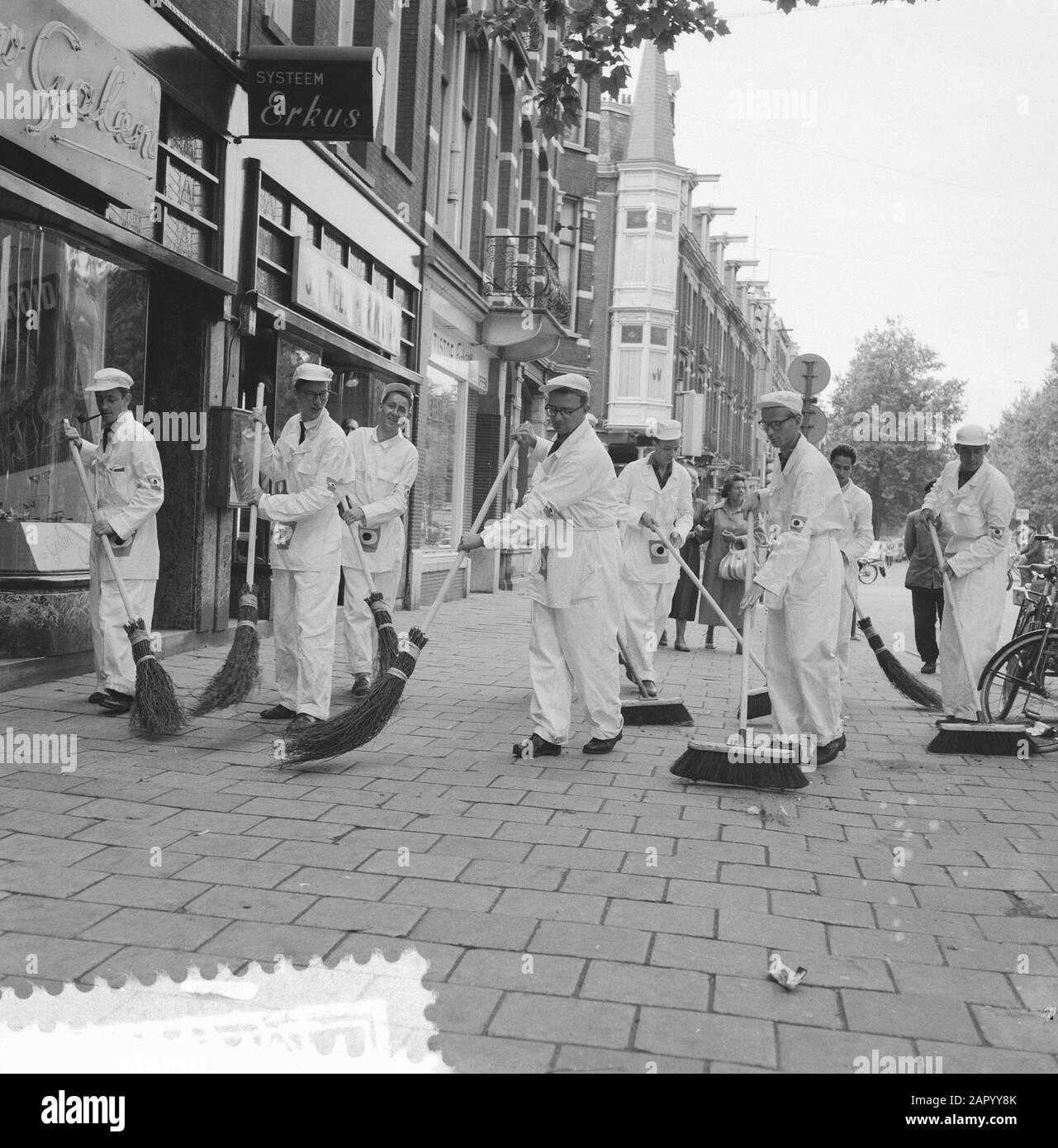 Professional sweepers hi-res stock photography and images - Alamy