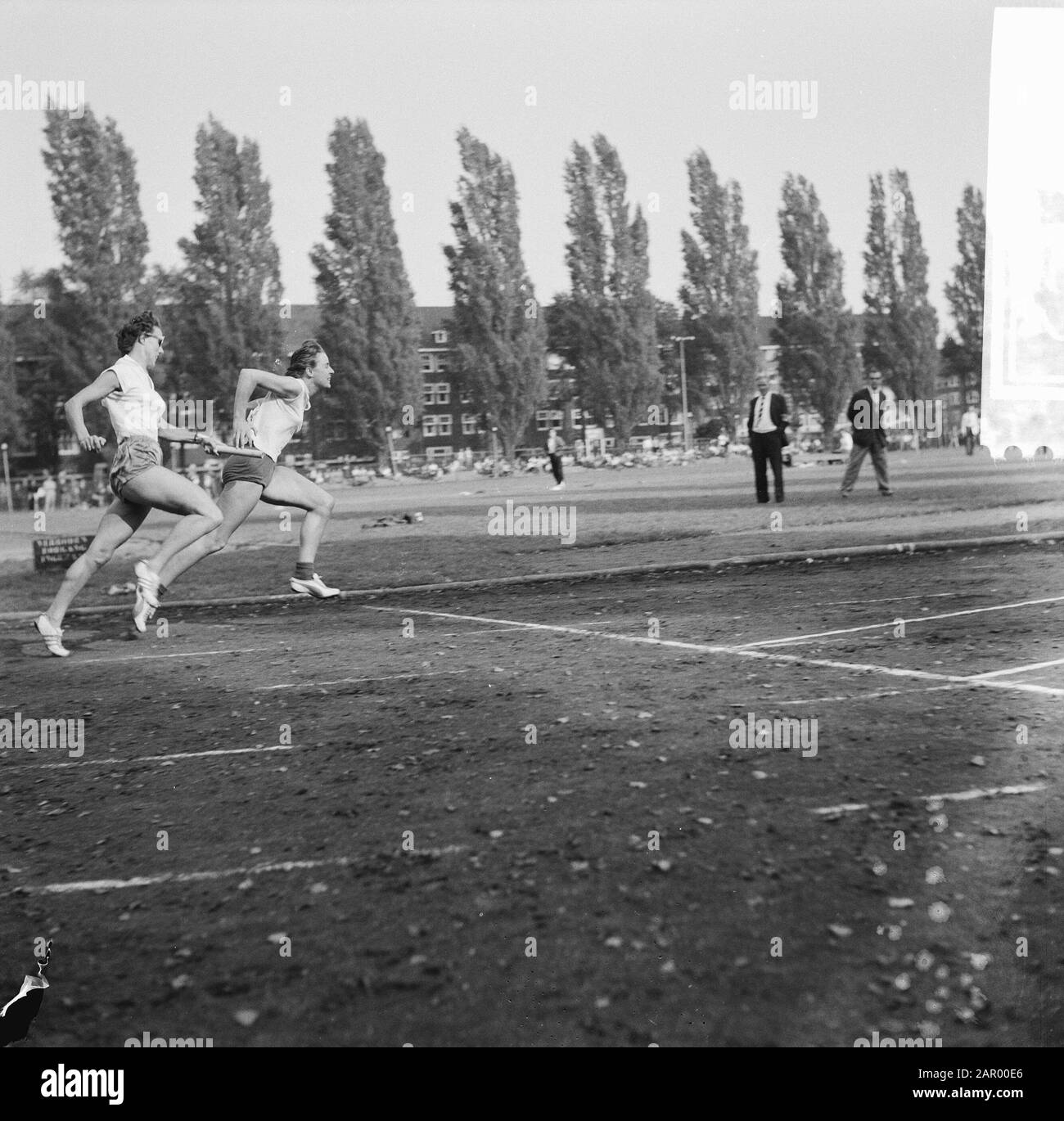 Dutch athletics championships relay hi-res stock photography and images ...