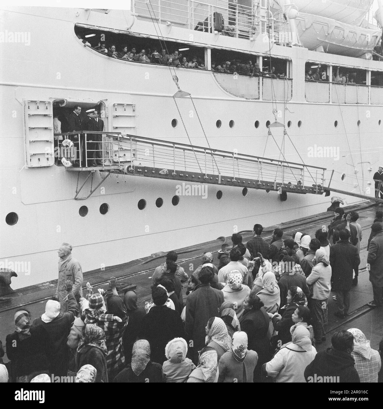 Departure from Rotterdam of the Fair Sea with 287 Ambonese repatriating ...