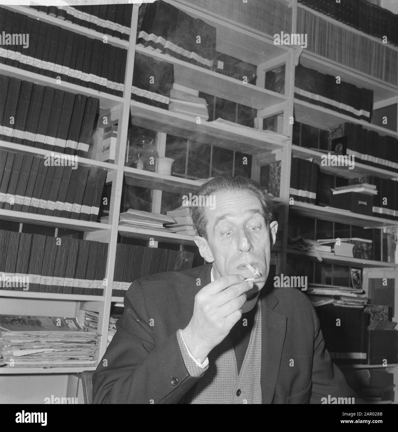 Father van hees hi-res stock photography and images - Alamy