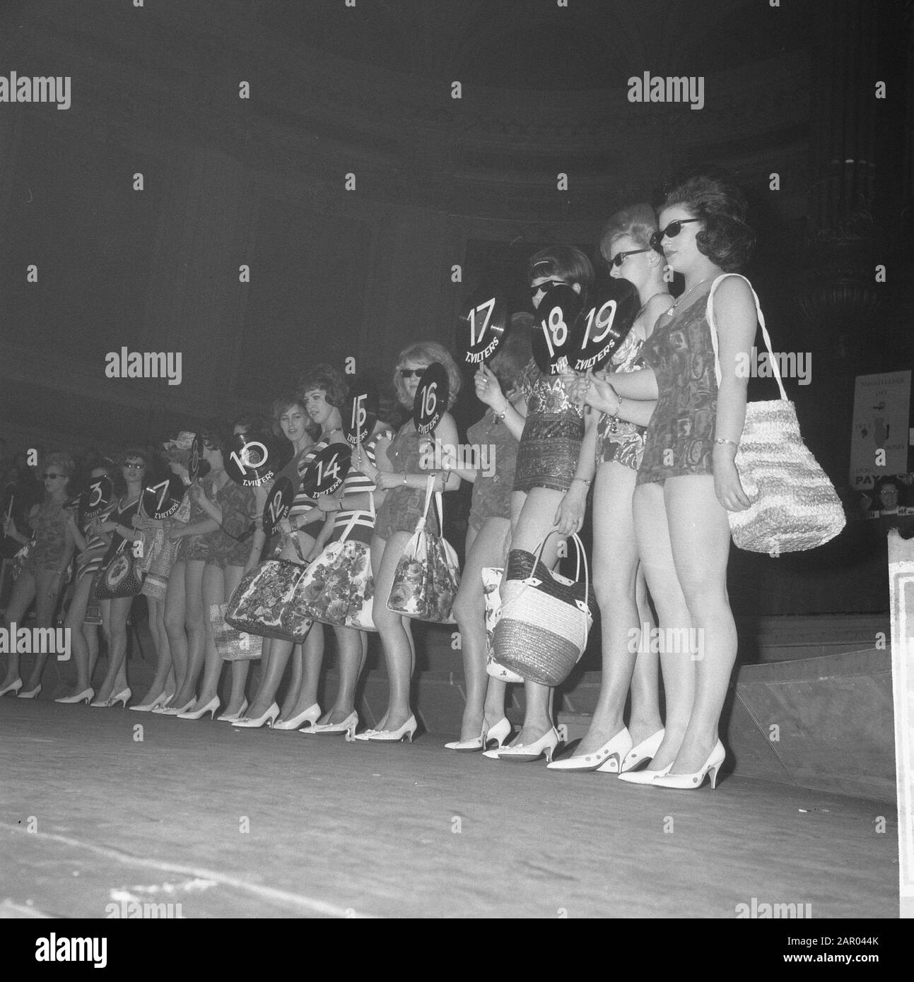 Miss Amsterdam 1962 Miss Amsterdam 1962 Date: April 10, 1962 Keywords ...