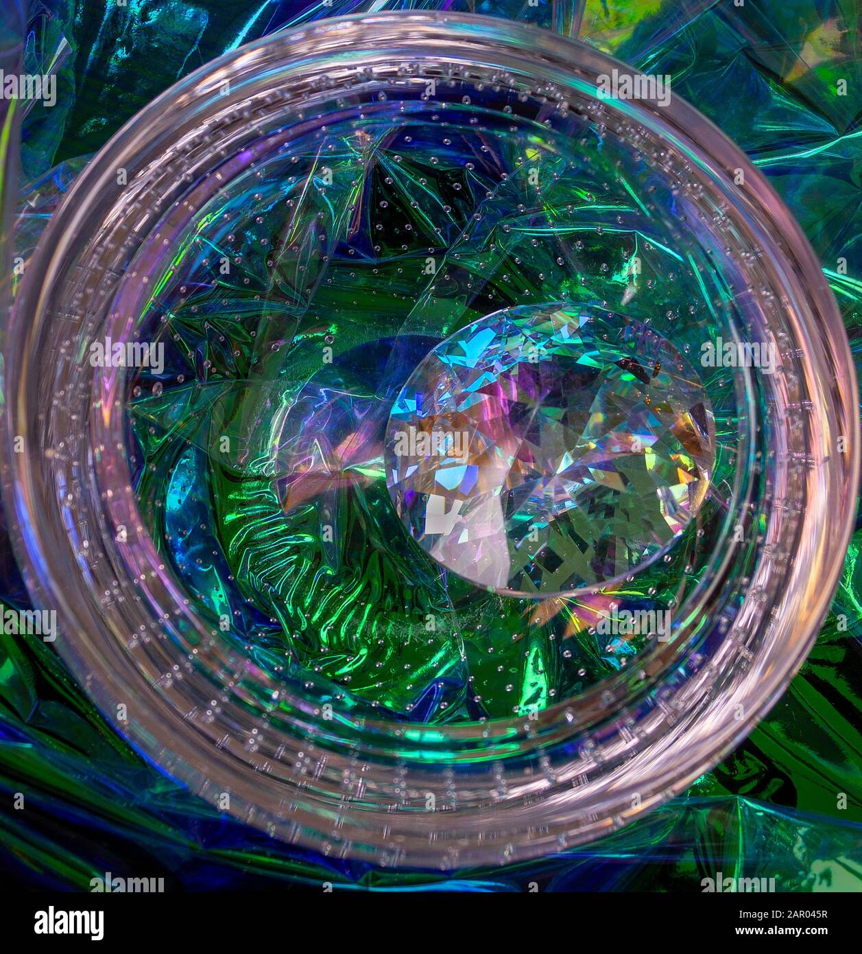 Light refraction triangle hi-res stock photography and images - Alamy