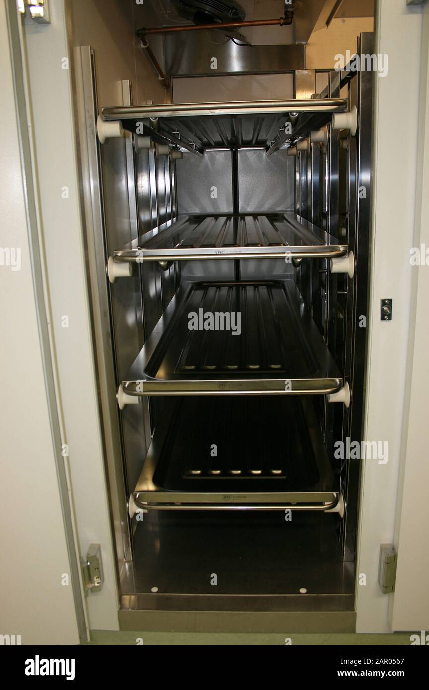 coronavirus pandemic, mass death from Virus. mortuary Stock Photo - Alamy