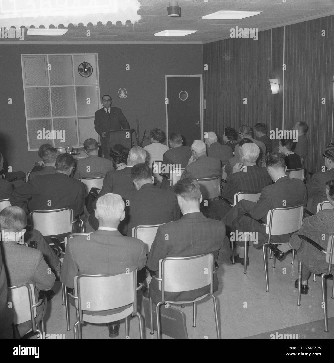 Assignment Burhmanns paper wholesale (award ceremony) Date: March 27 ...