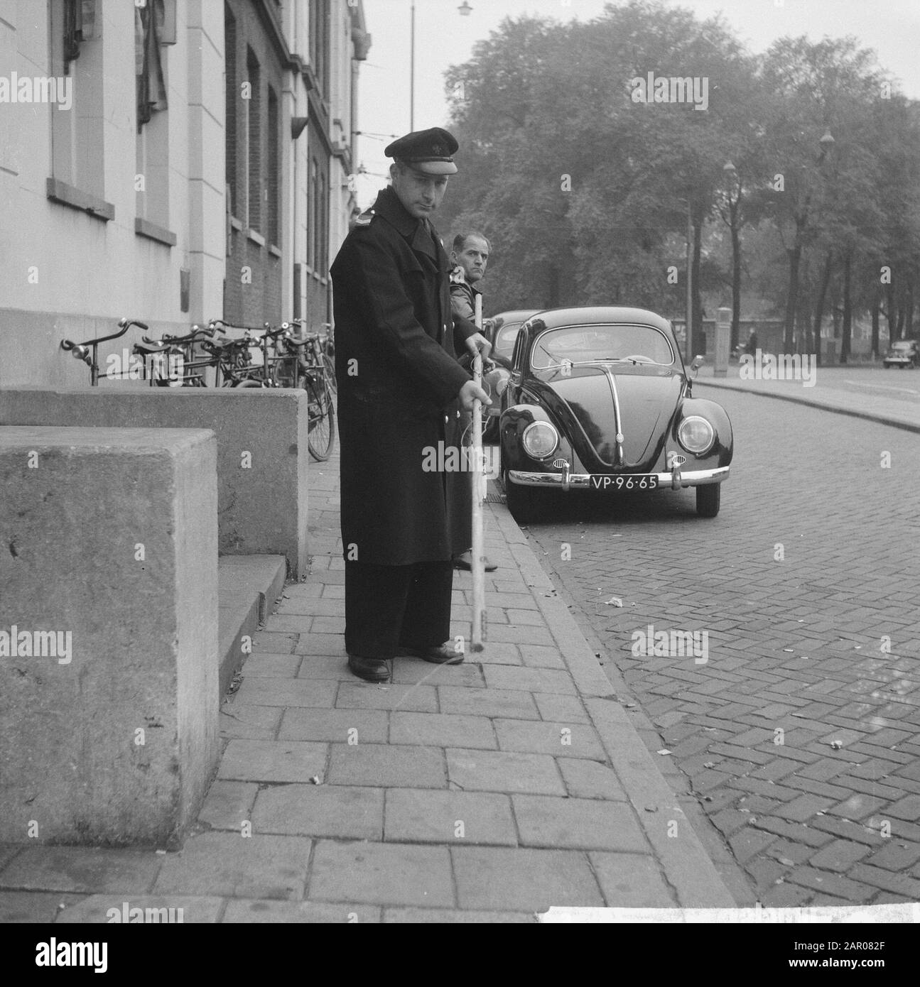 Long sticks hi-res stock photography and images - Alamy