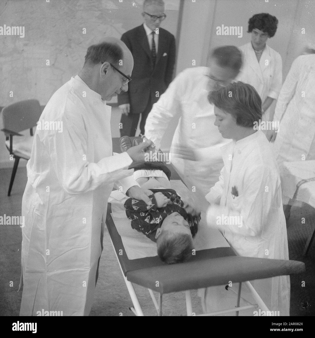 Injections against rabies, Crayon Tang on the operating table for a ...