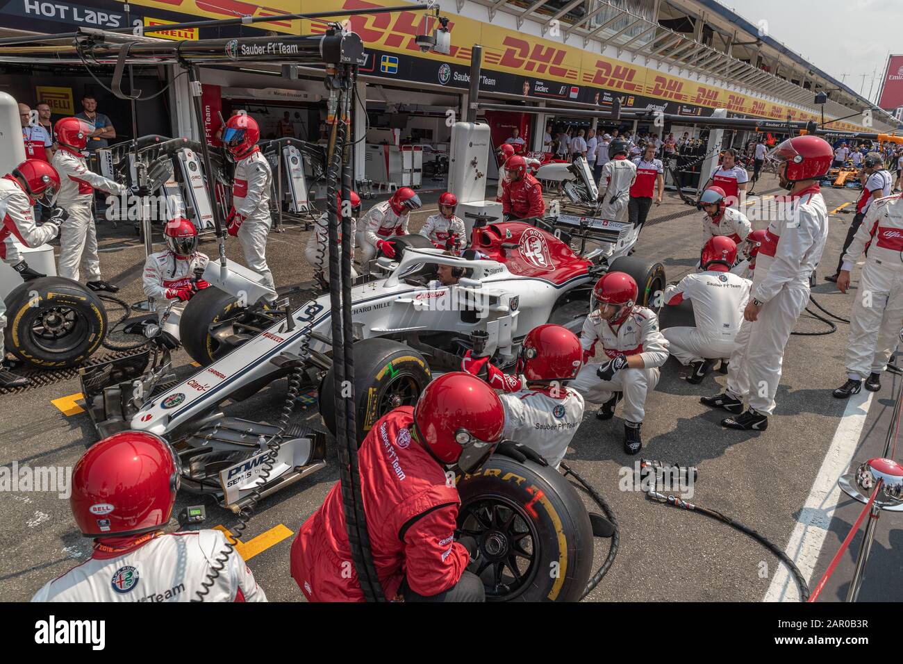 Formula one f1 track action hi-res stock photography and images - Alamy