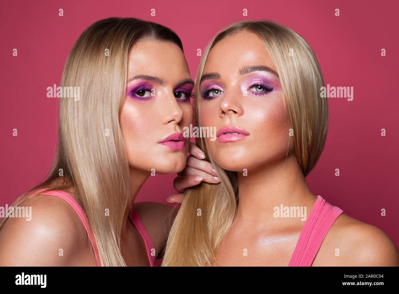 Nice girls hi-res stock photography and images - Alamy