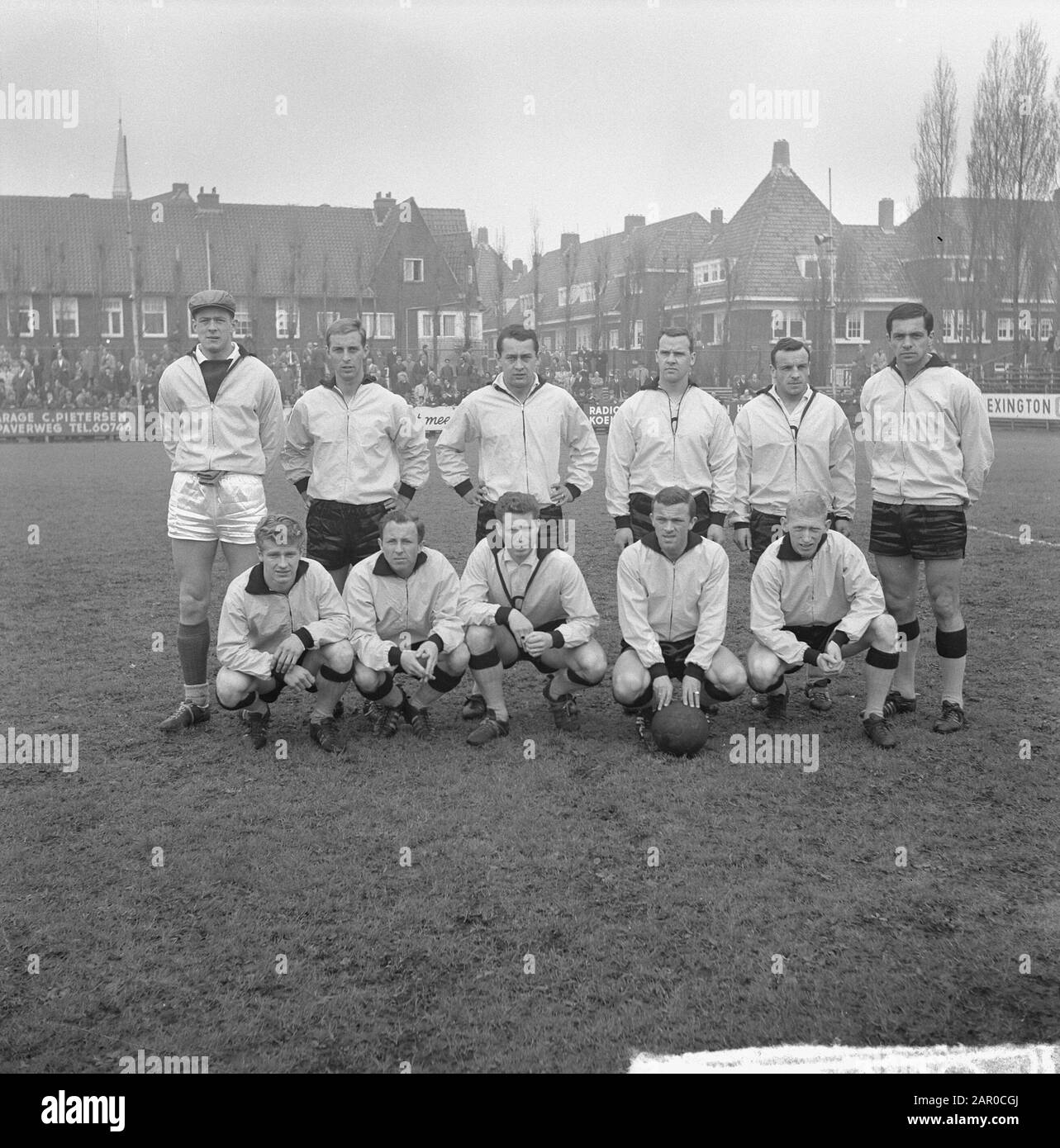 1963 football hi-res stock photography and images - Alamy