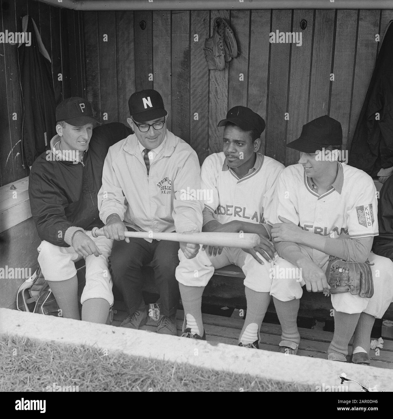 Baseball Netherlands versus Belgium 12-0 New coach Archie Allen in ...