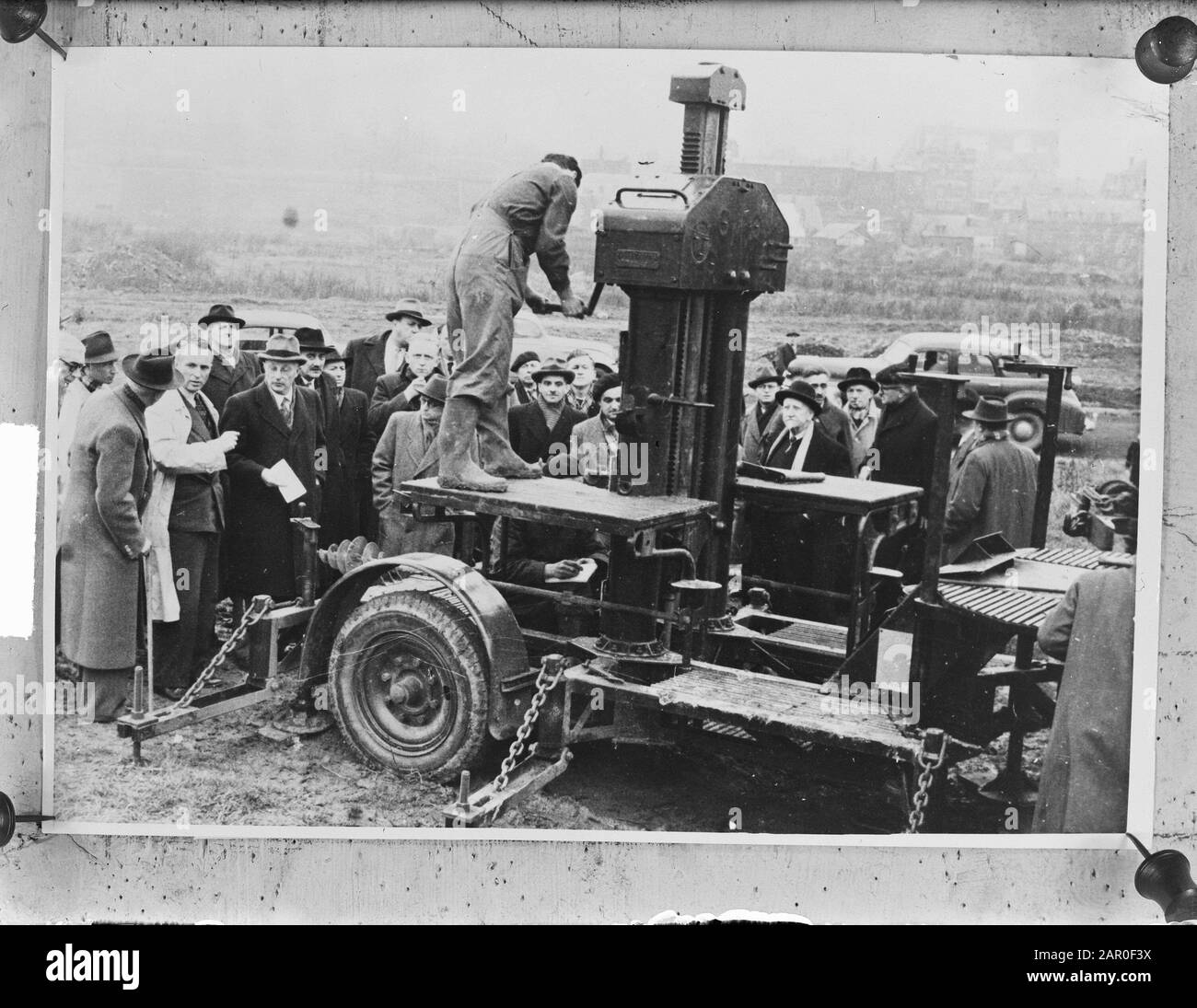 Border research Black and White Stock Photos & Images - Alamy