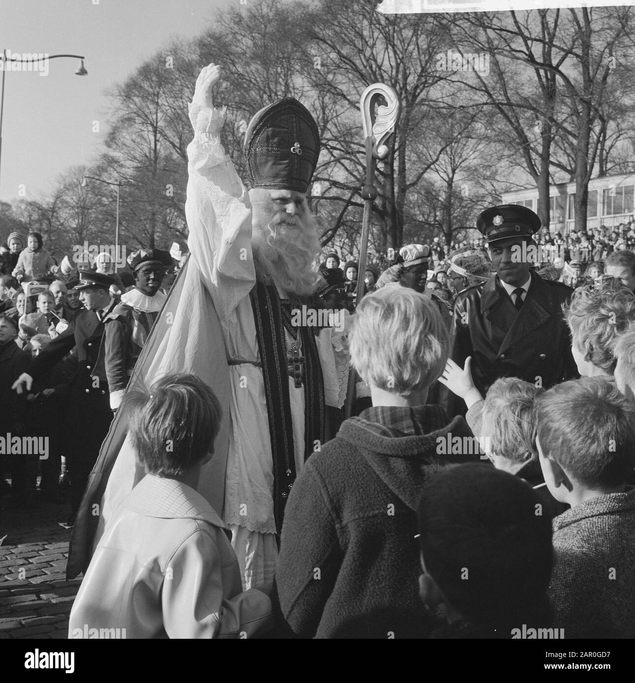 Sinterklaas children Black and White Stock Photos & Images - Alamy