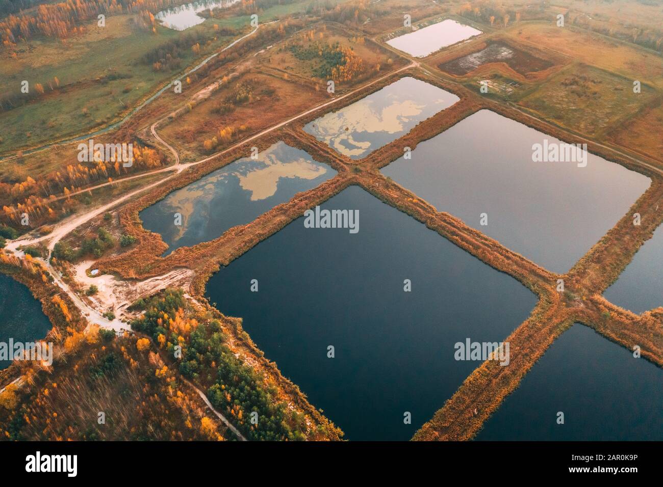 Retention pond hi-res stock photography and images - Alamy