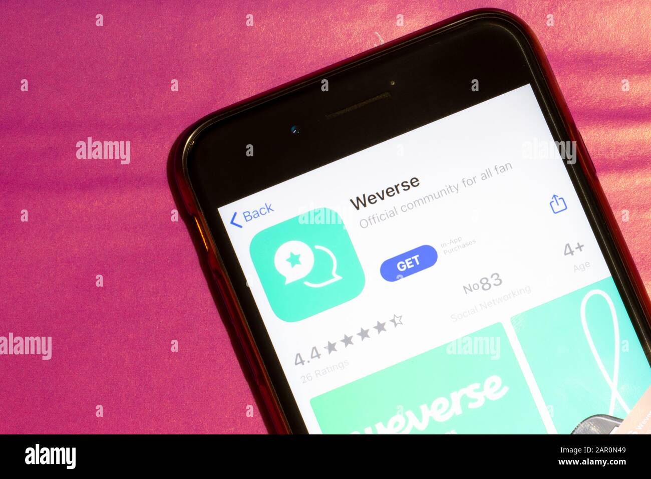 Los Angeles, California, USA - 22 January 2020: Weverse logo on phone ...