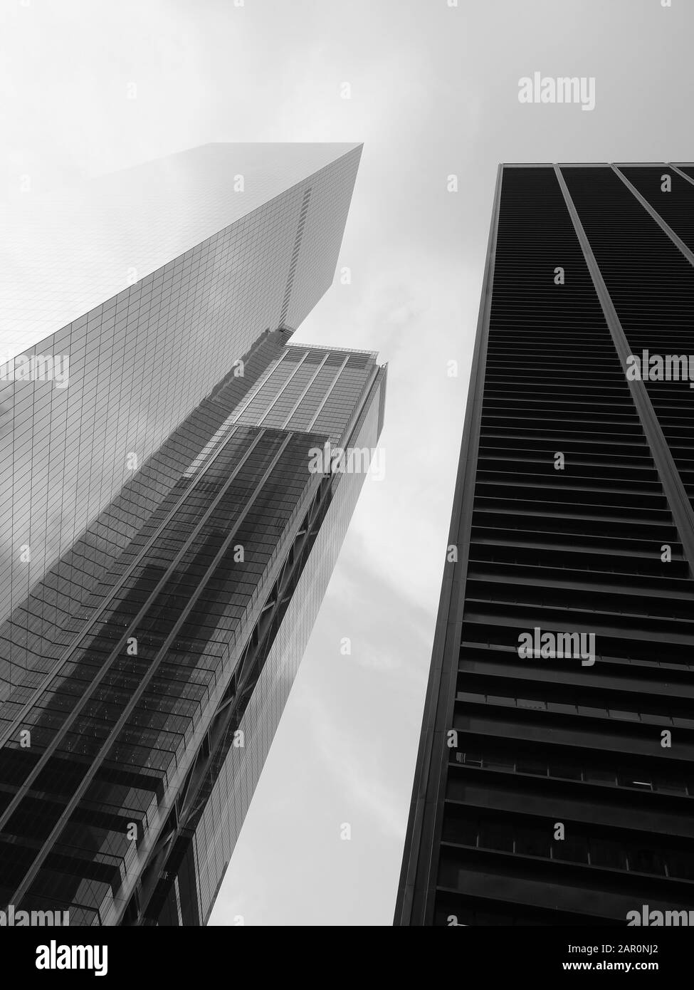 Multiple skyscrapers hi-res stock photography and images - Alamy