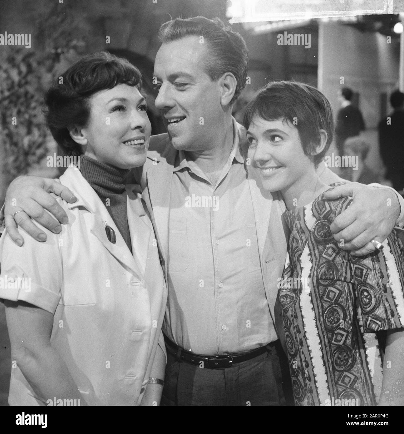 Recording television with 20hp through Europa with Ko van Dijk, Teddy ...