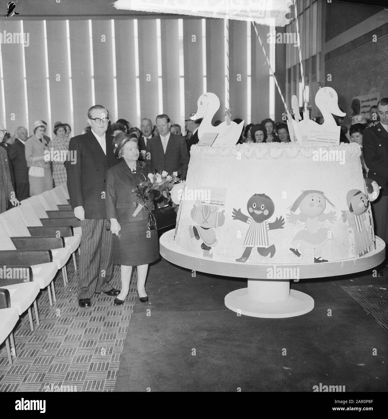 Household fair p f hi-res stock photography and images - Alamy