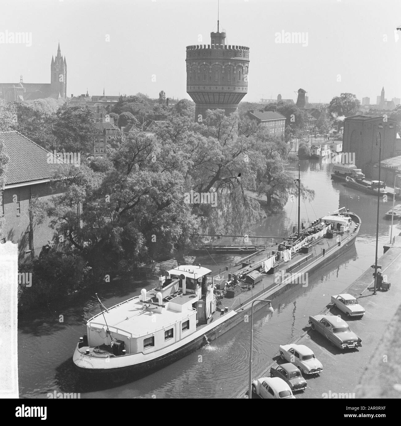 Fresh water tanker Black and White Stock Photos & Images - Alamy