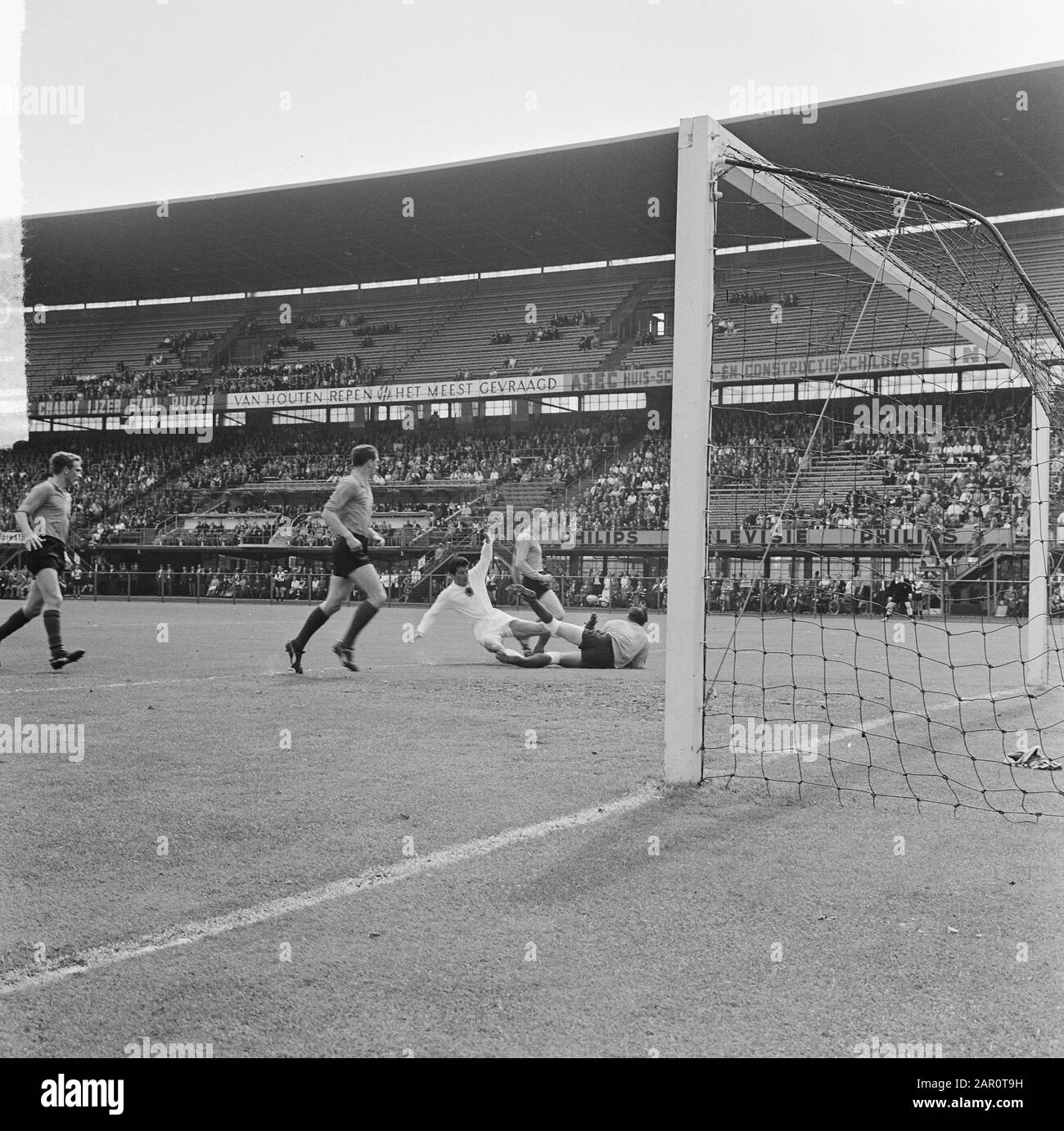 Header football netherlands Black and White Stock Photos & Images - Alamy