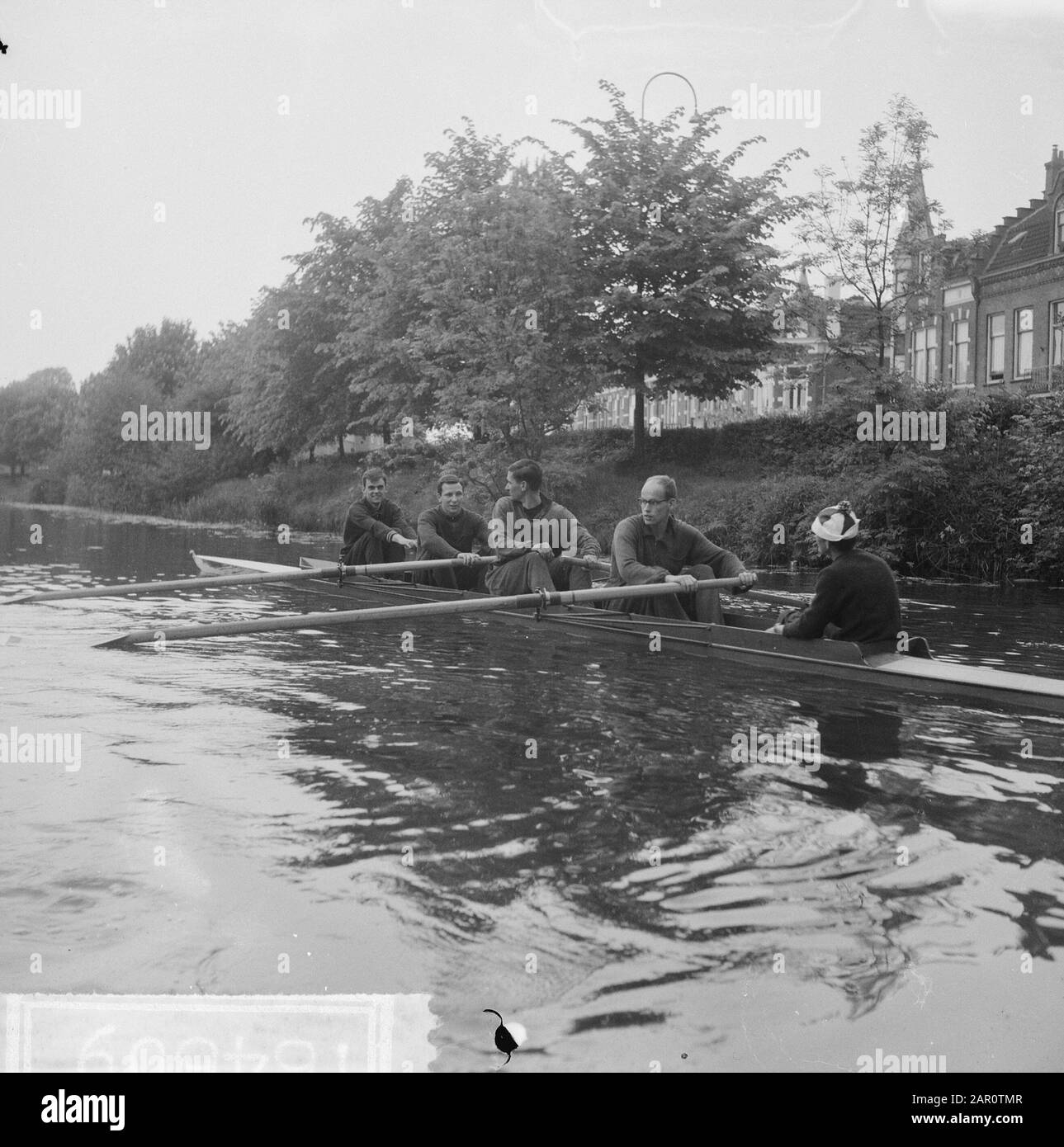 Utrecht Students Rowing Association Triton trains for Varsity the old ...