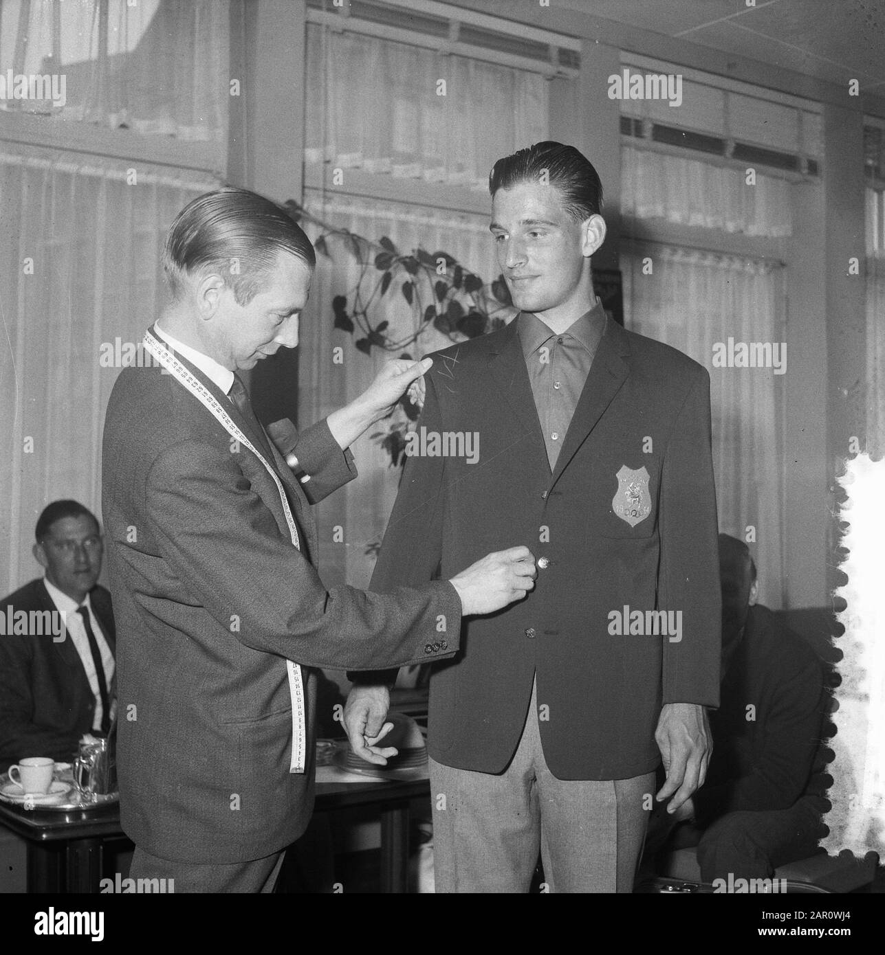 Cycling at the olympic games 1964 hi-res stock photography and images ...