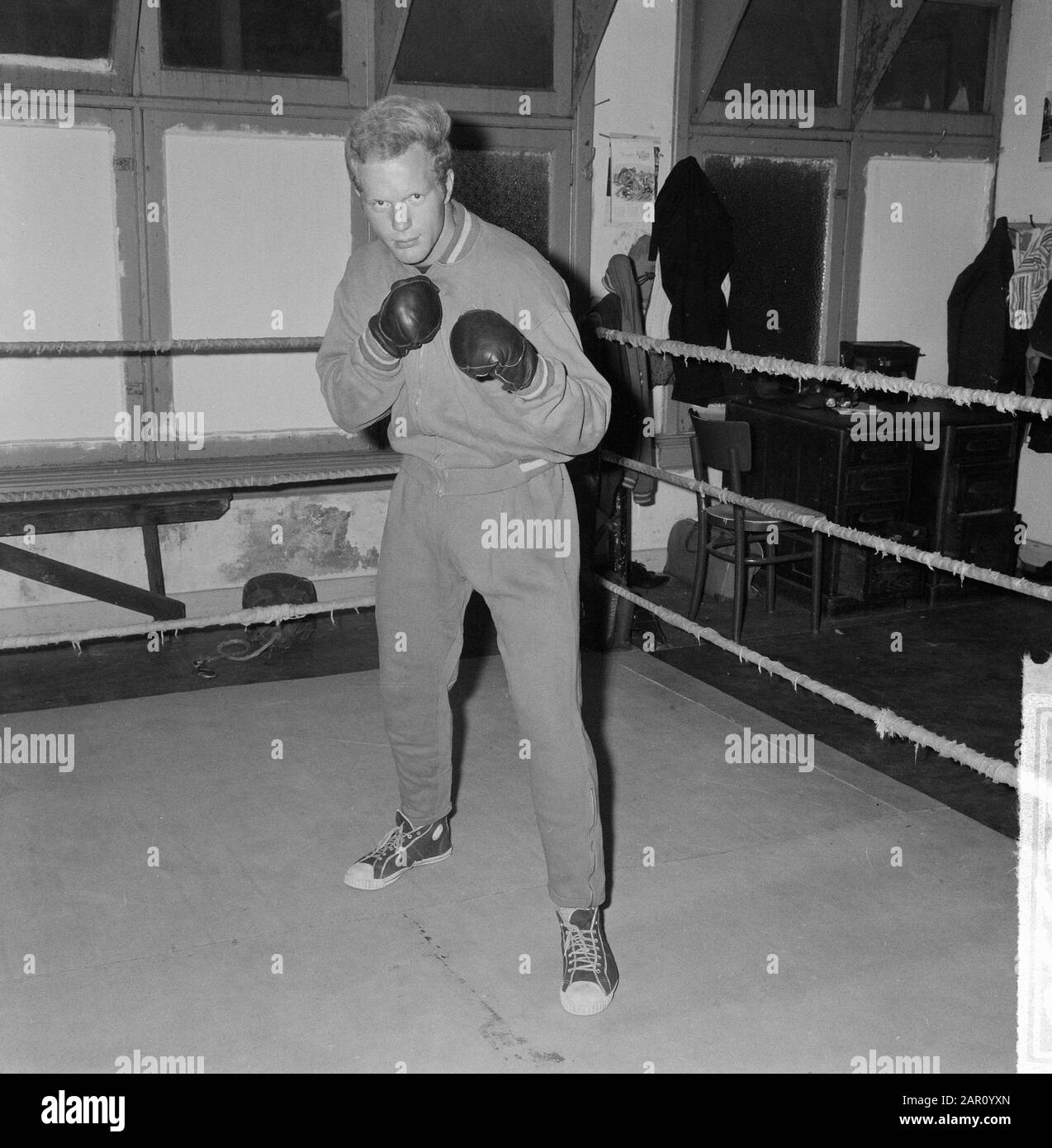 Lubbers (boxer) during training candidate Olympic games Date: September ...