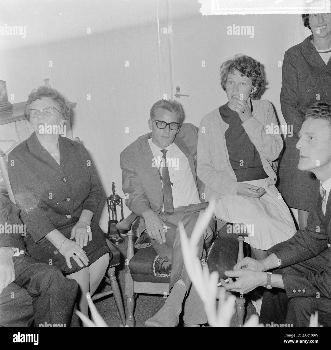 Jan Janssen (world champion) in Ossendrecht, Jan Janssen shows his ...
