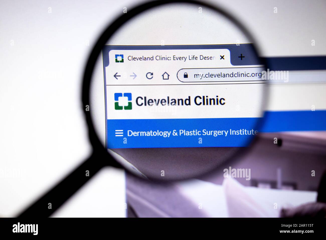 Cleveland clinic logo hi-res stock photography and images - Alamy