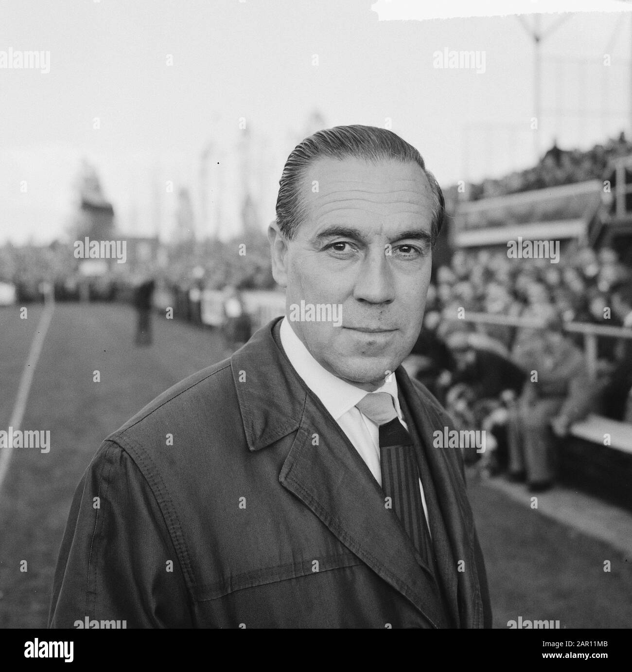 Blauw wit 1 2 hi-res stock photography and images - Alamy