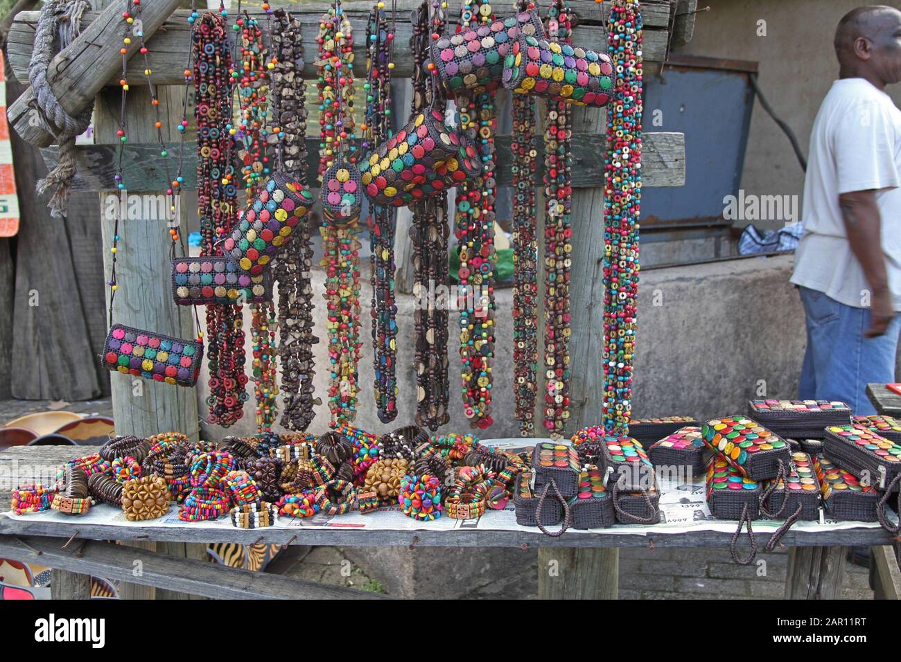 African artwork curios and souvenirs for sale at Scenic Route, Blyde ...