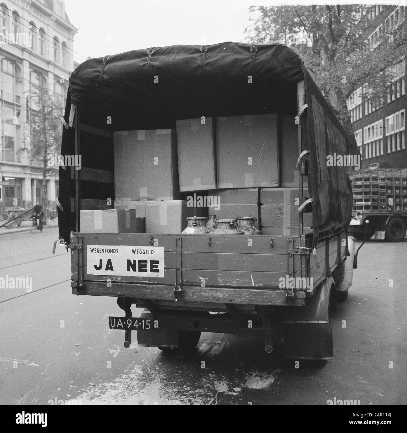 Funding issues Black and White Stock Photos & Images - Alamy