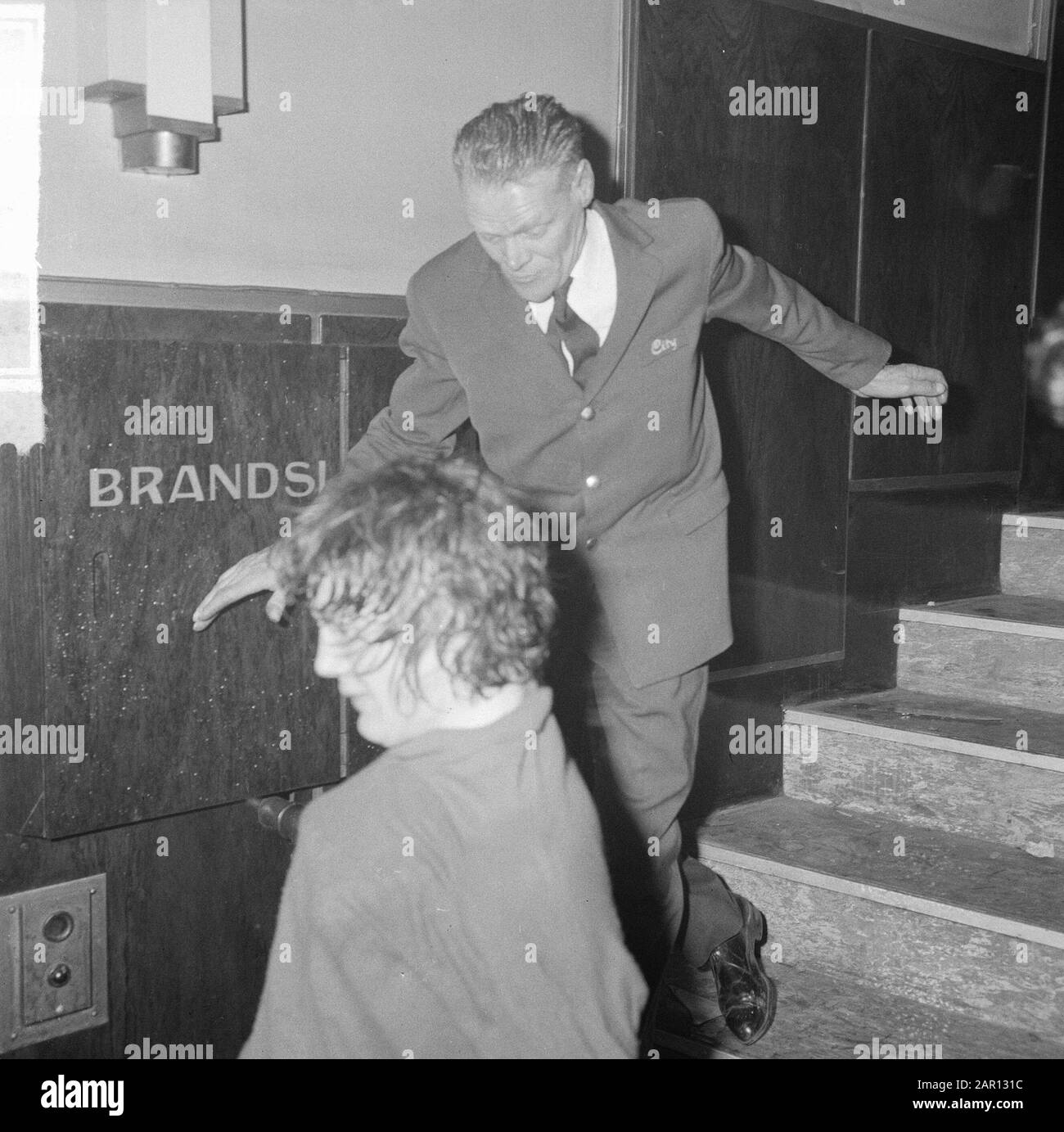 Teenager crowd Black and White Stock Photos & Images - Alamy