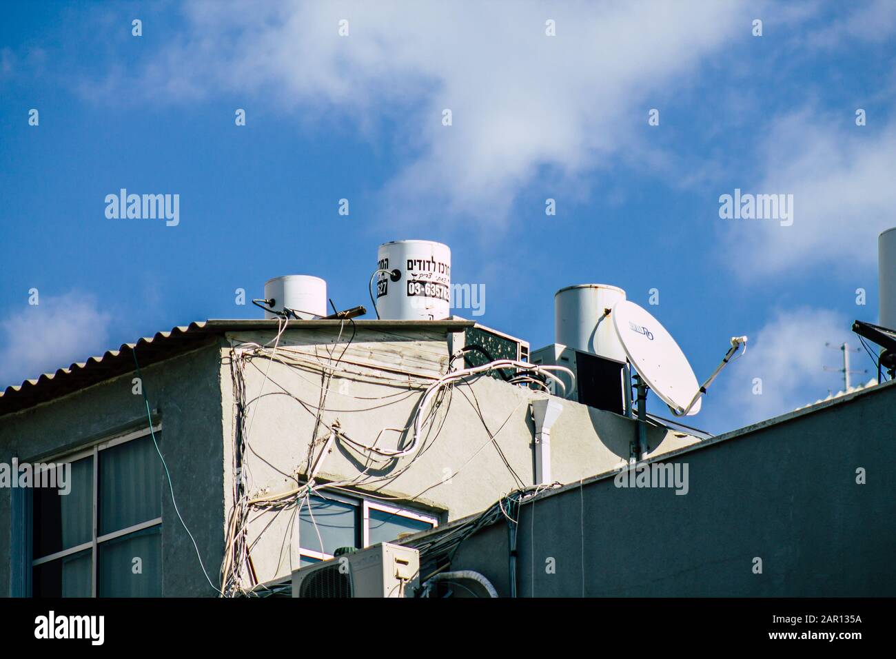 Solar water heater israel hi-res stock photography and images - Alamy