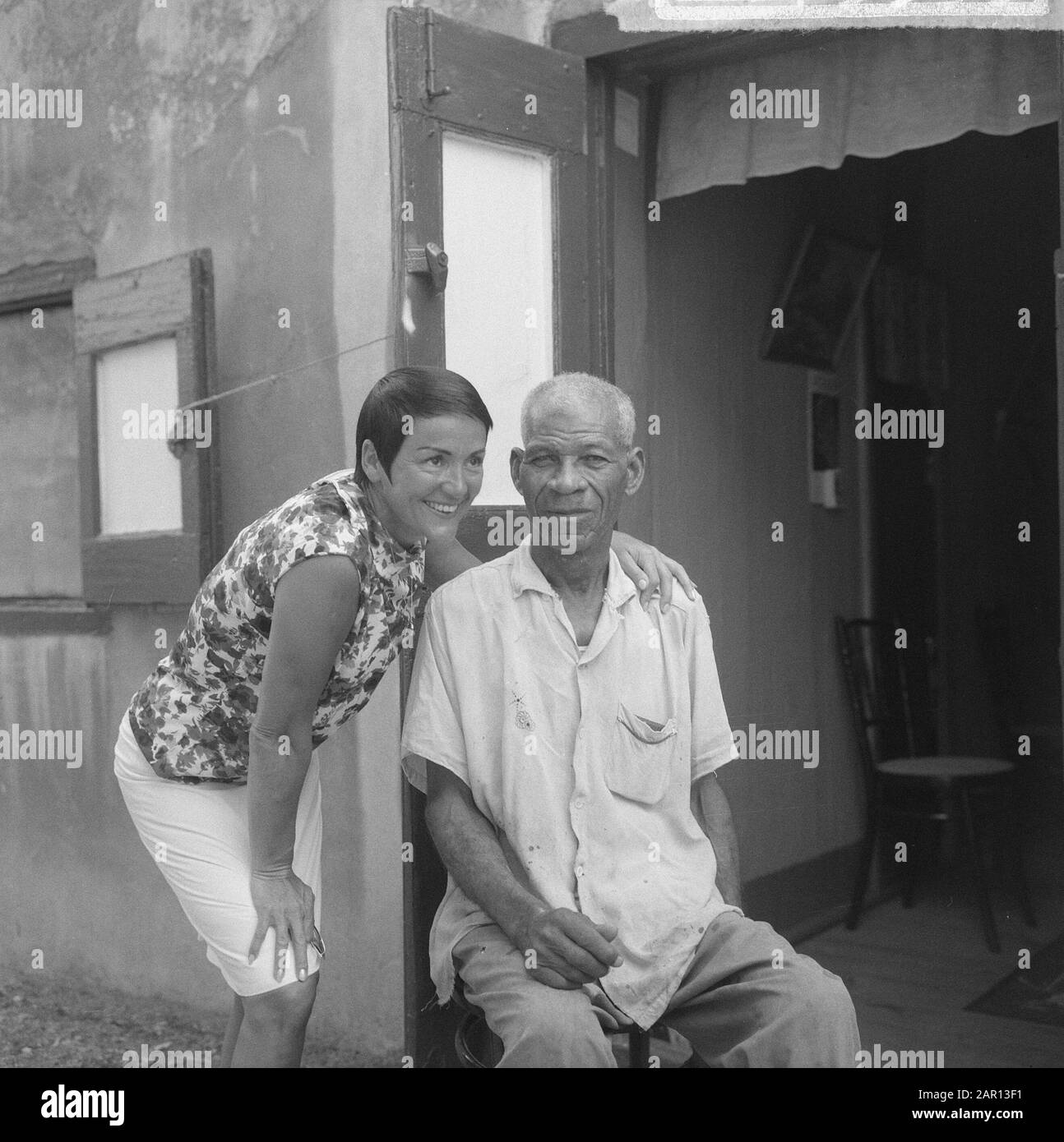 Rika Jansen sees her savior on Curacao after 32 years, Rika Jansen and ...