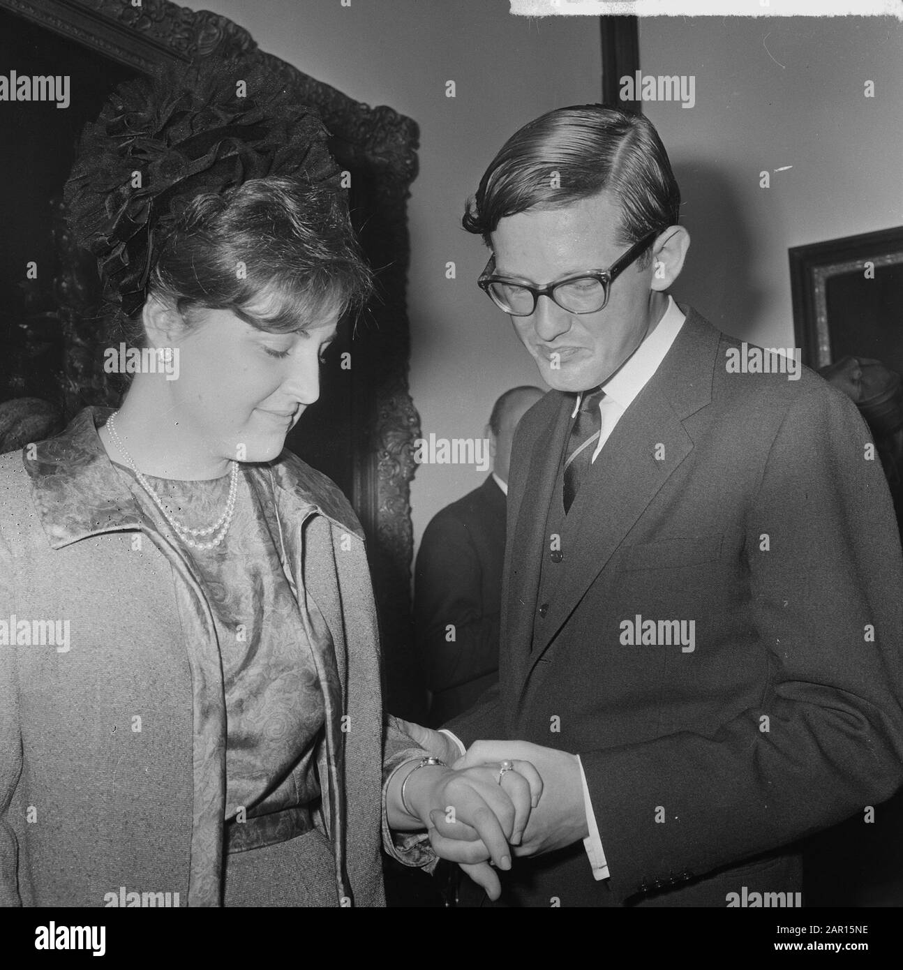 Photo of engagement ring Black and White Stock Photos & Images - Alamy